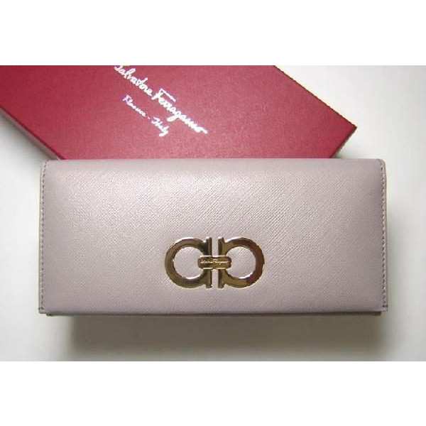 サルヴァトーレフェラガモ 二つ折長財布（ライトグレー） - インポートブランドショップPiazza